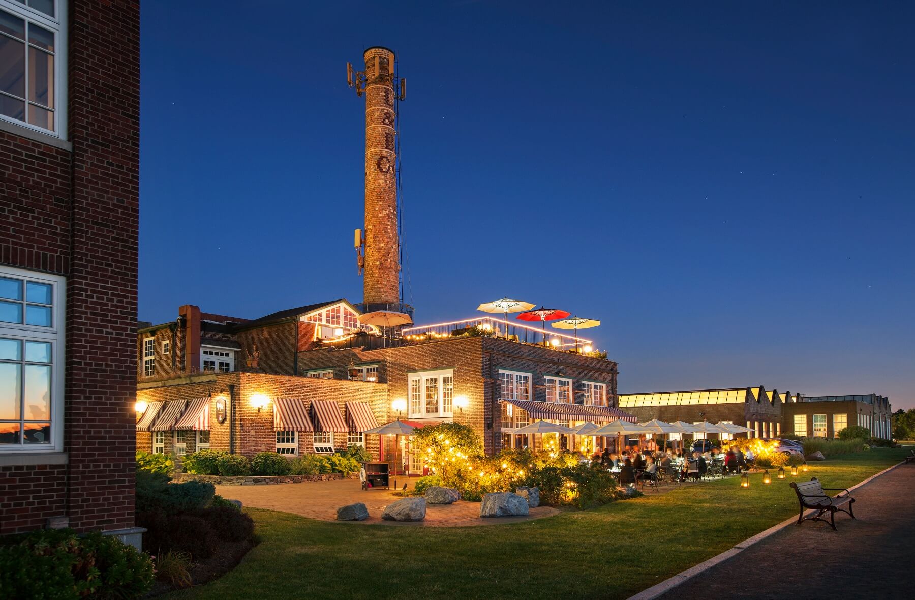 The Daymark | View Photo Gallery | Waterfront Condominiums